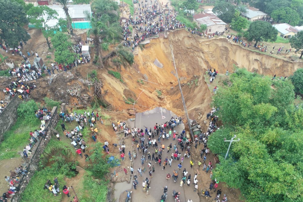 Kinshasa-Matadi divisés en deux - E-Journal Kinshasa